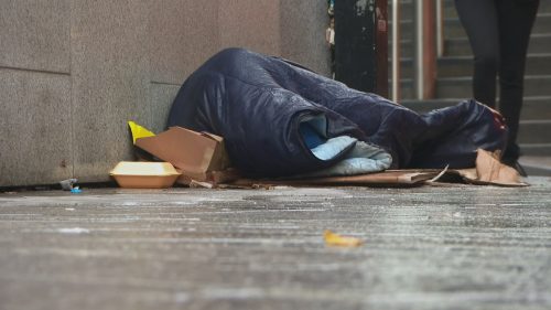 The health challenges faced by the homeless – Channel 4 News
