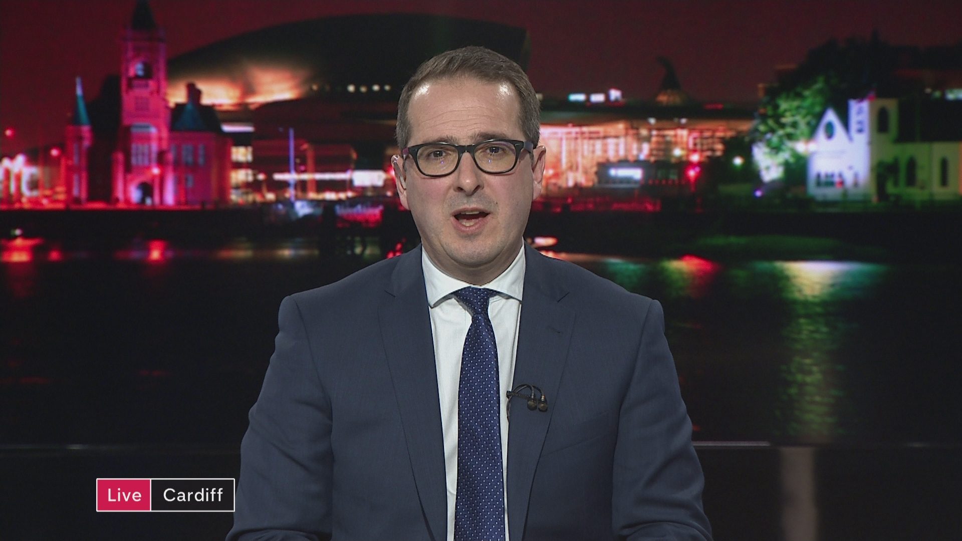 Owen Smith: ‘How can government act as neutral broker in NI when it’s ...