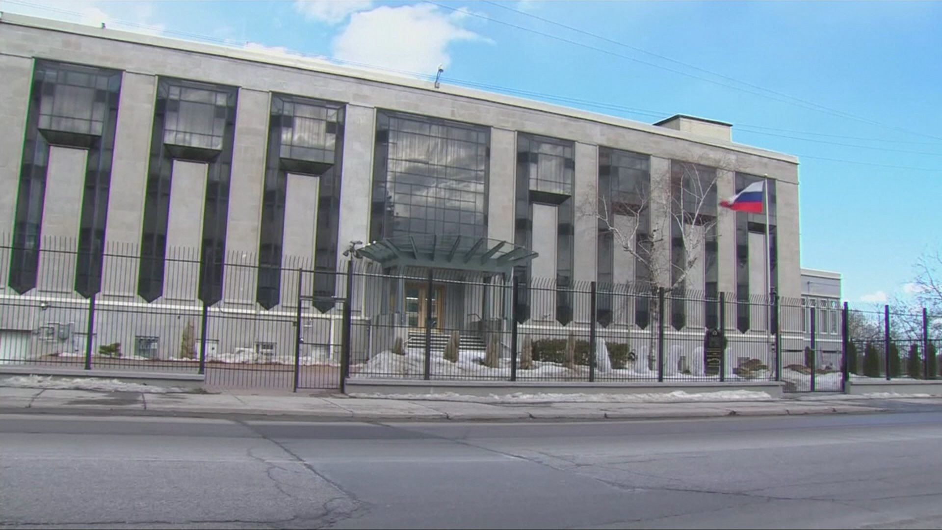 Why hasn’t Trump commented on Russia expulsions? – Channel 4 News