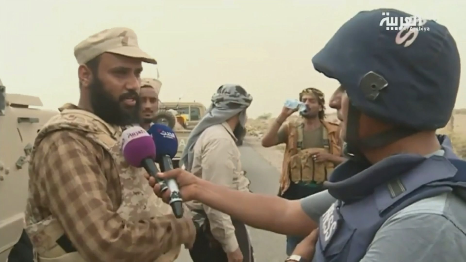 Saudi-led force attack Hodeidah port in Yemen – Channel 4 News