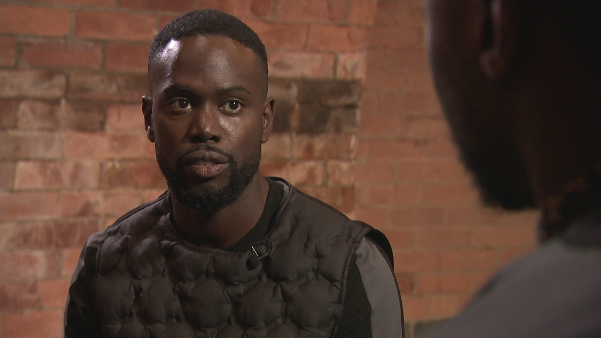 Rapper Ghetts on grime, feminism and knife violence – Channel 4 News