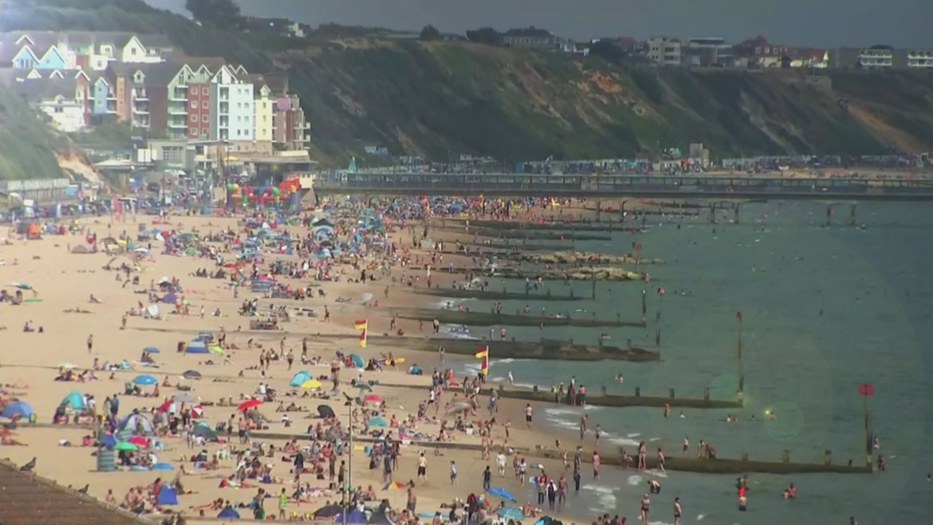 UK weather becoming more extreme, says Met Office – Channel 4 News