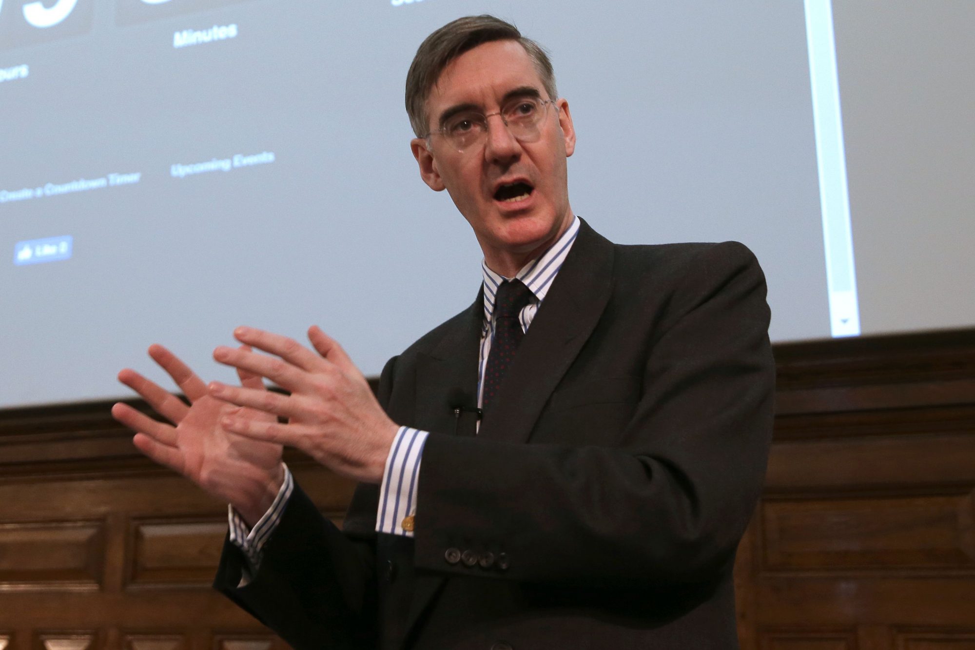 Hard Irish border talk worries Dublin – Gary Gibbon – Channel 4 News