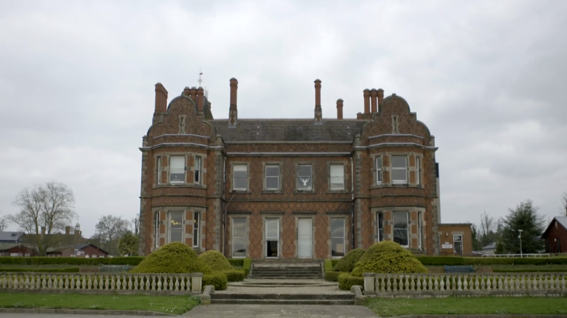 Inside a women’s prison where inmates are building a mini shopping ...
