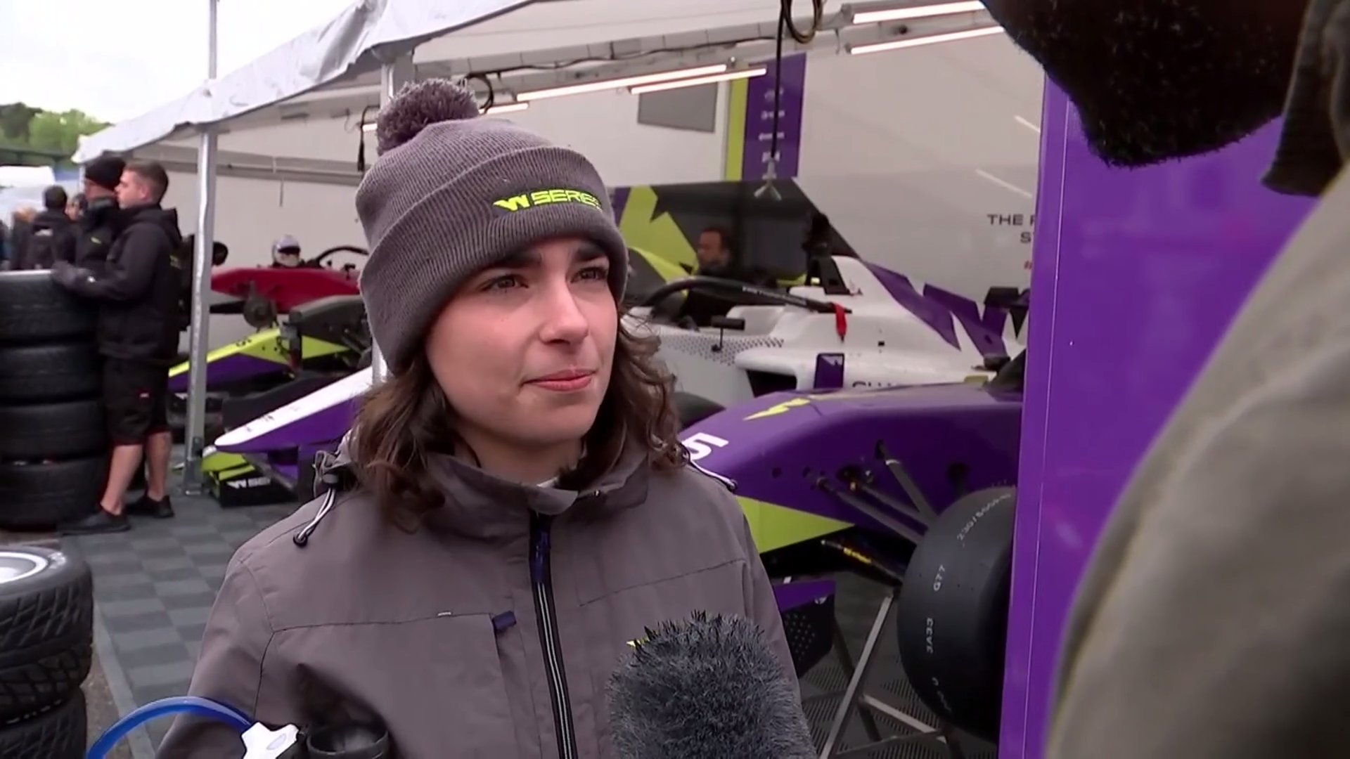 Meet the drivers in the new women’s-only racing series – Channel 4 News