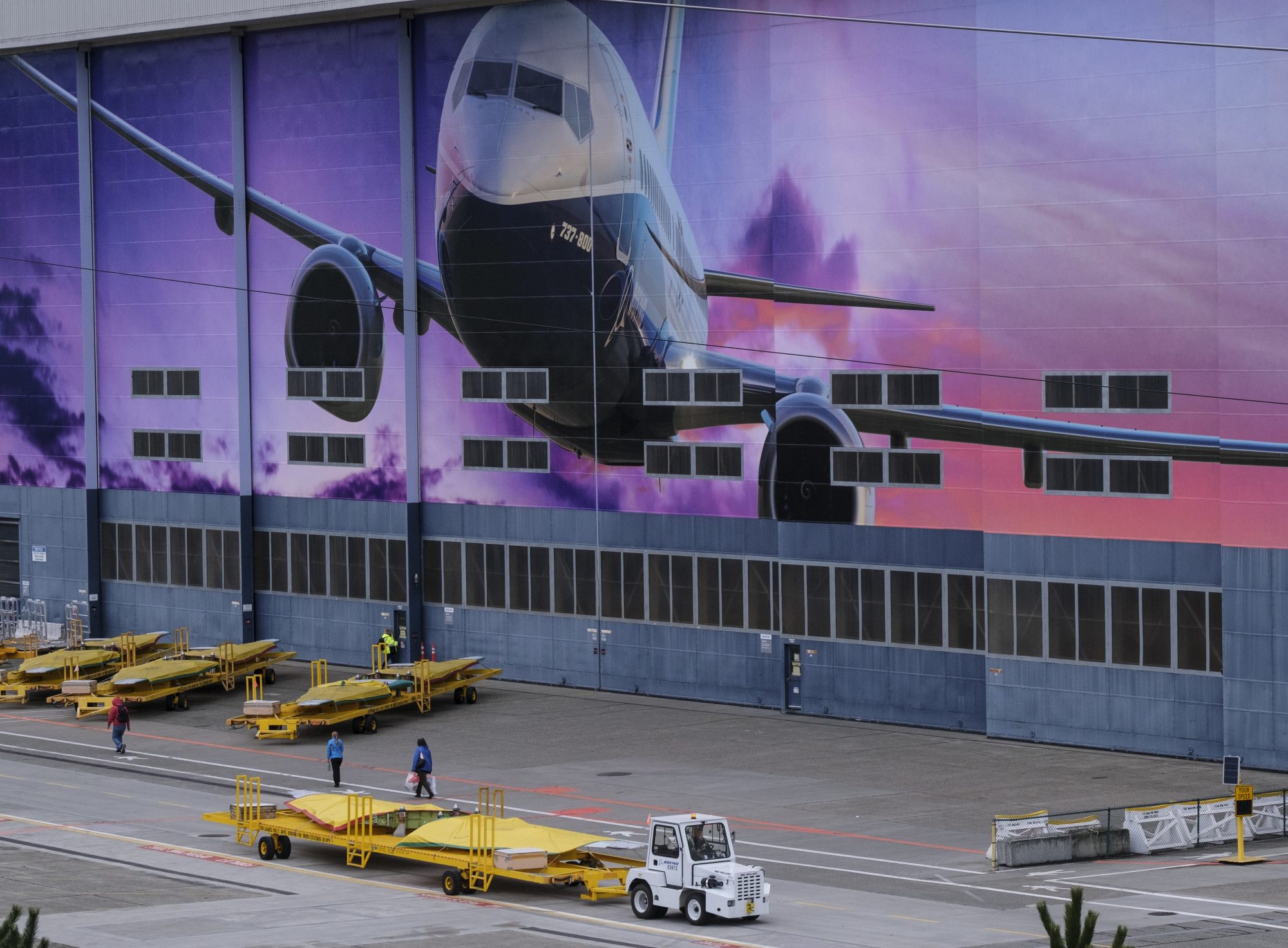 Boeing worker says 737 MAX ‘designed by clowns’ – Channel 4 News