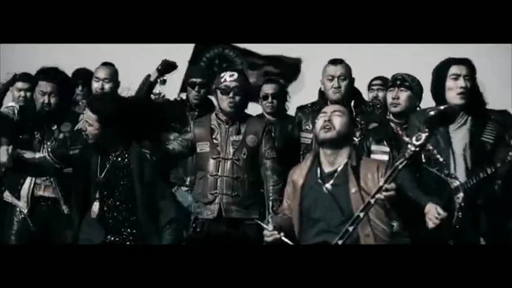 The Mongolian metal band taking throat singing global – Channel 4 News