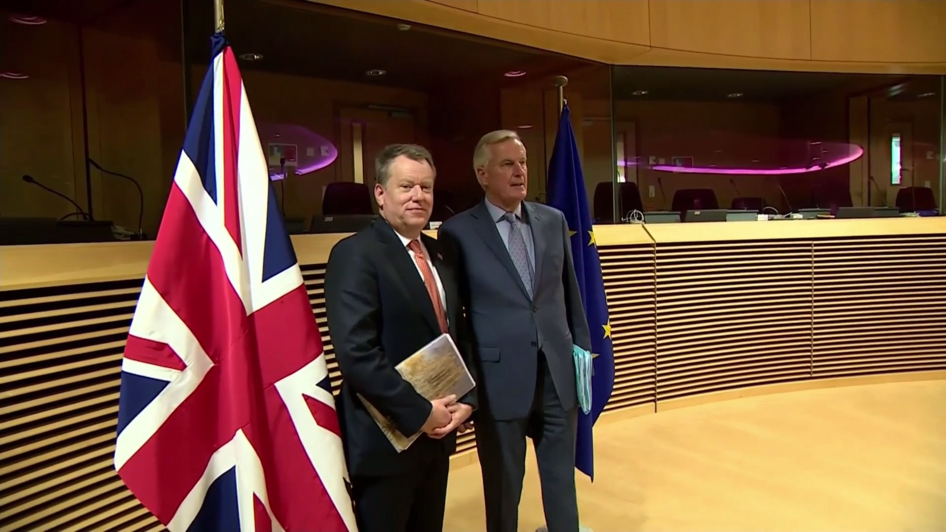 EU and UK hold first post-Brexit trade talks – Channel 4 News