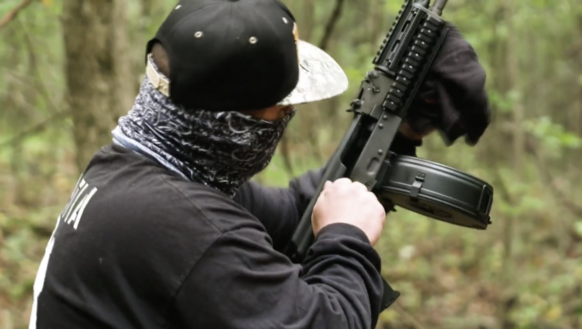 Anti-racism protests in US call to arms for militia groups across ...