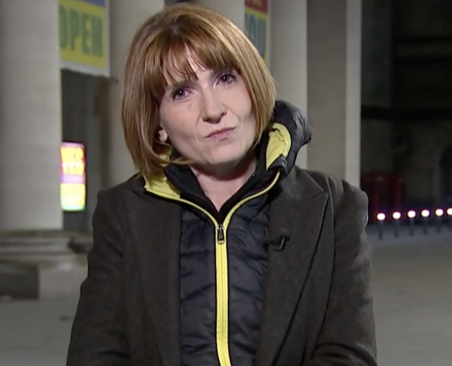 Manchester mayor battling against Tier 3 restrictions – Channel 4 News