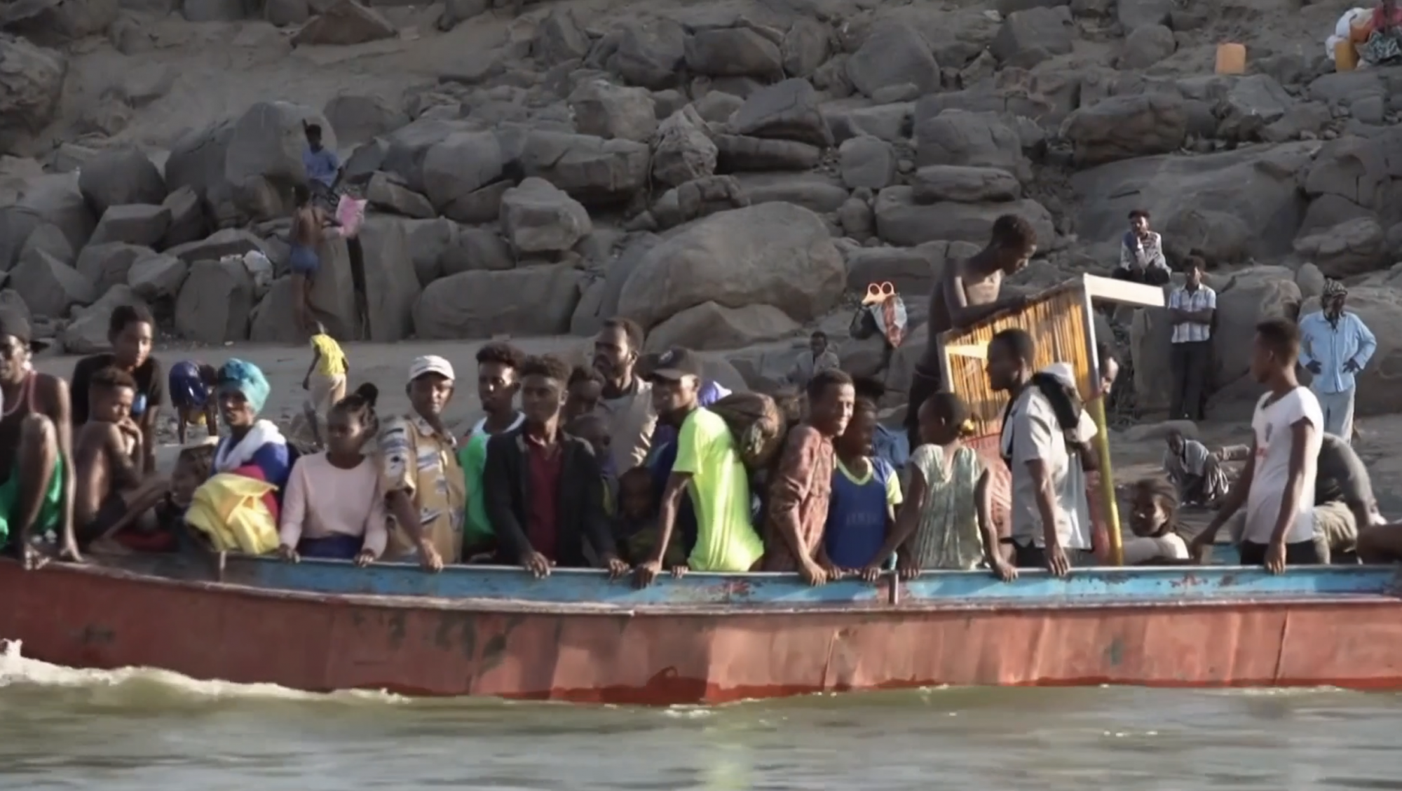 Thousands of Ethiopians displaced after escalating conflict in Tigray ...