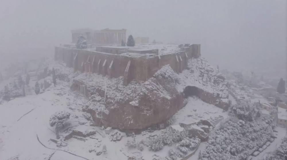 Why different parts of world have endured intense cold – Channel 4 News