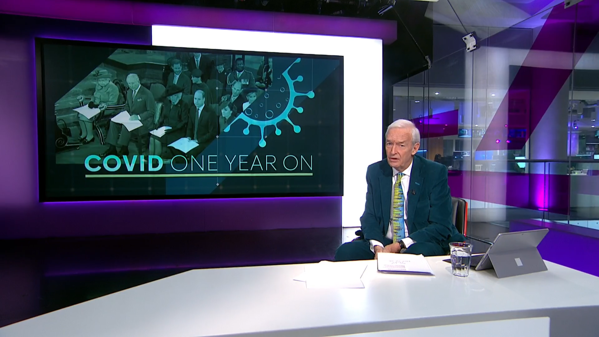 No lockdowns, no masks – what life was like a year ago – Channel 4 News