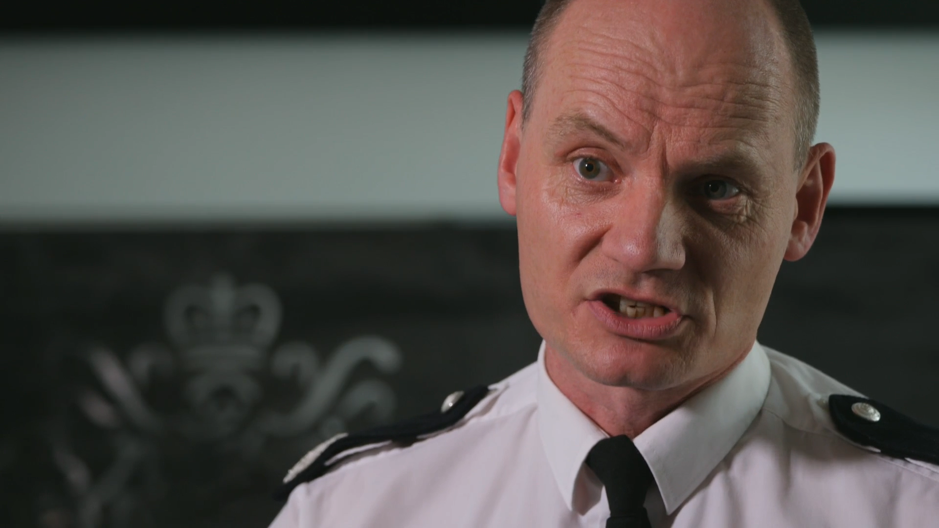 ‘We need to stop the bleeding’, says Met Police Commander – Channel 4 News