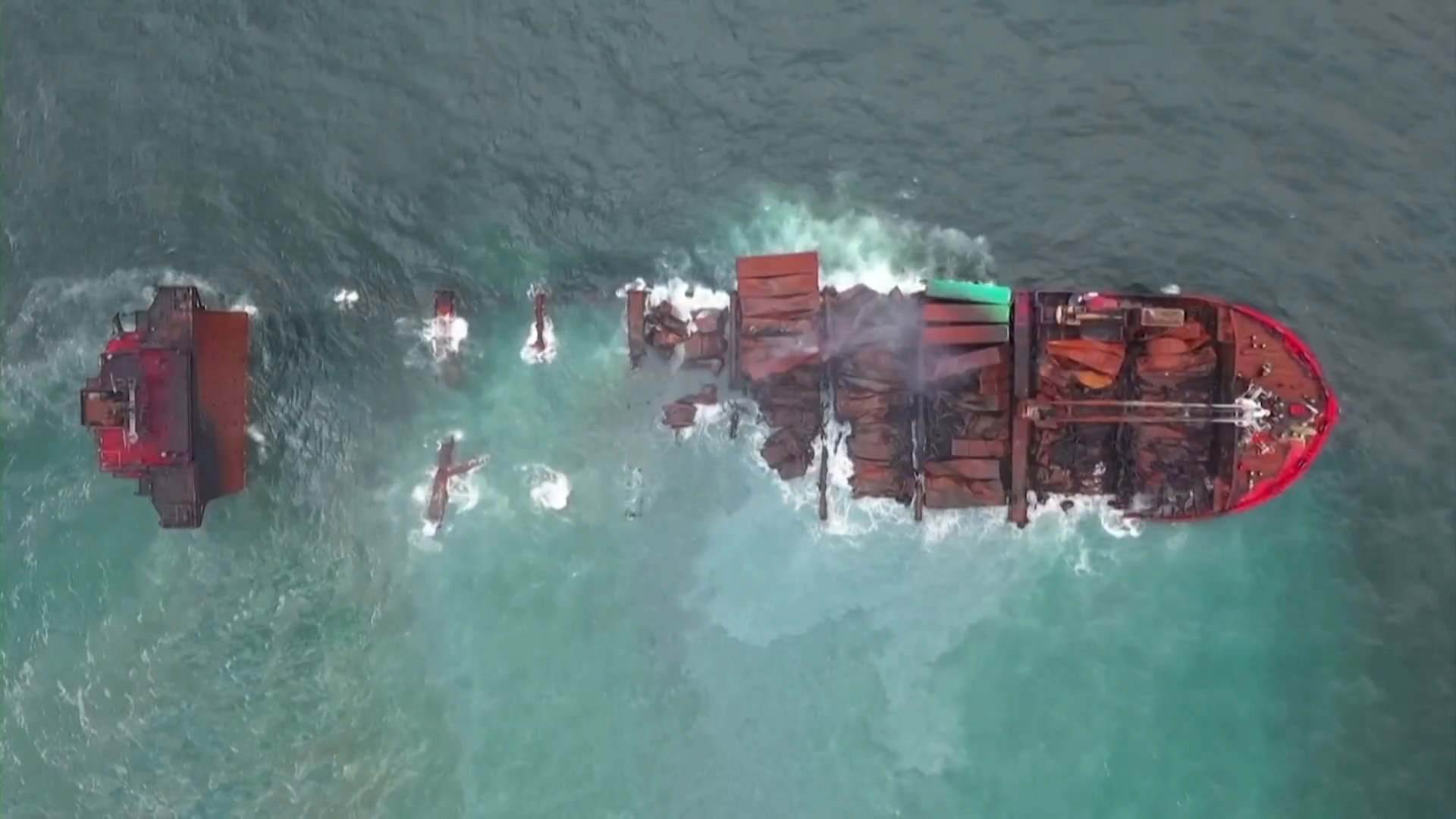 Pollution from sinking ship off Sri Lanka coast causing environmental ...