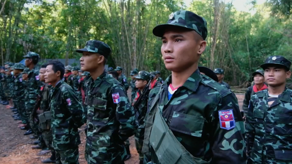 Myanmar: The Karen separatists helping young city kids take up arms ...