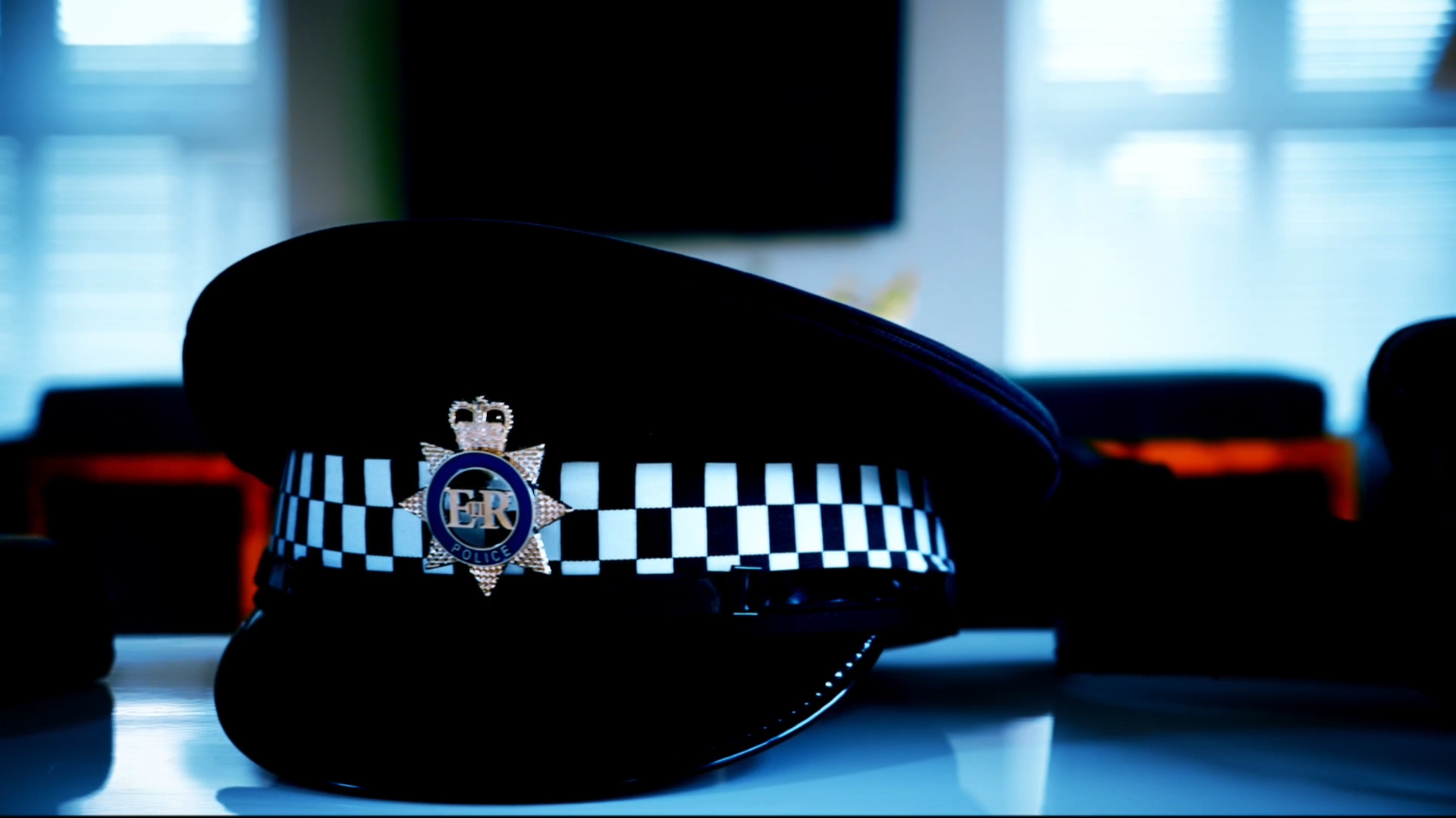 Met Police under fire for advising women stopped by lone officer to ...