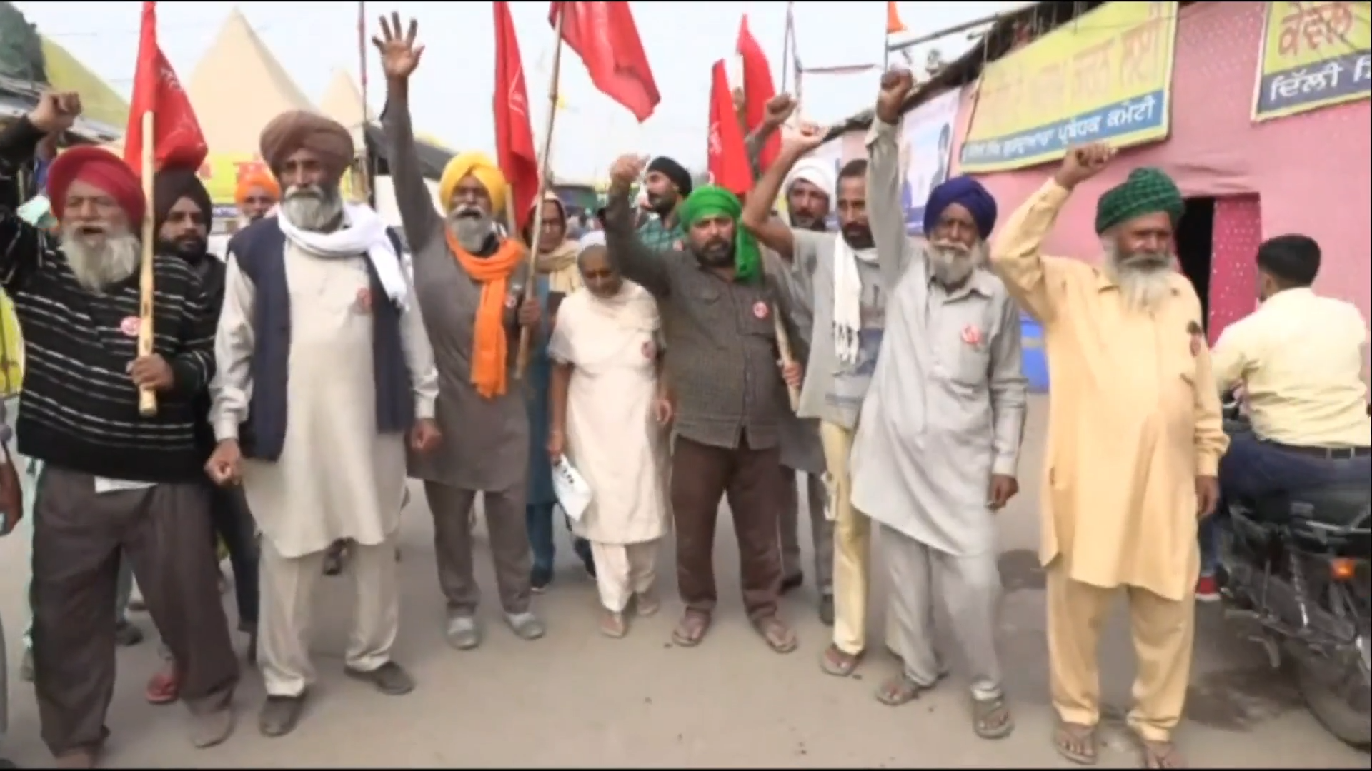 India farmers: Modi U-turn on reforms which sparked major protests ...