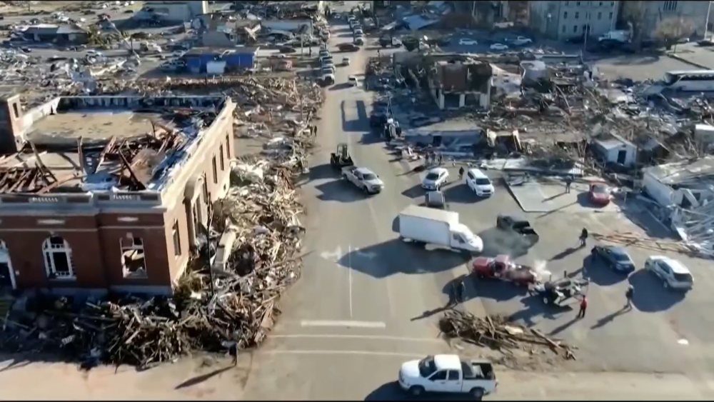 Kentucky tornado: At least 64 confirmed dead – Channel 4 News Kentucky tornado: At least 64 confirmed dead – Channel 4 News