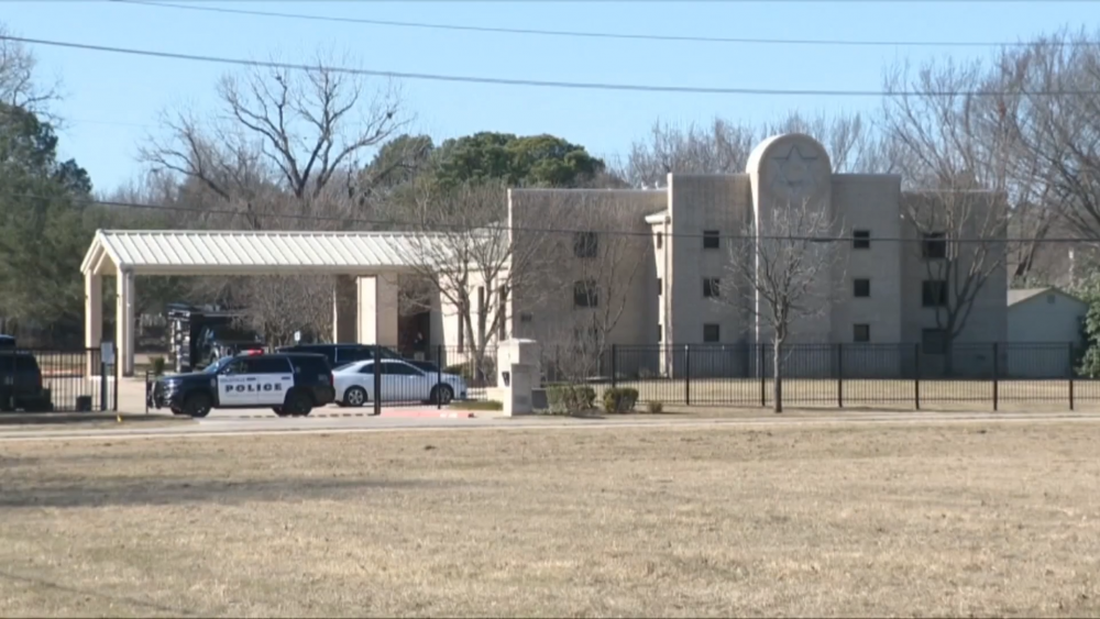 Texas synagogue: Final phone call between hostage taker and brother ...