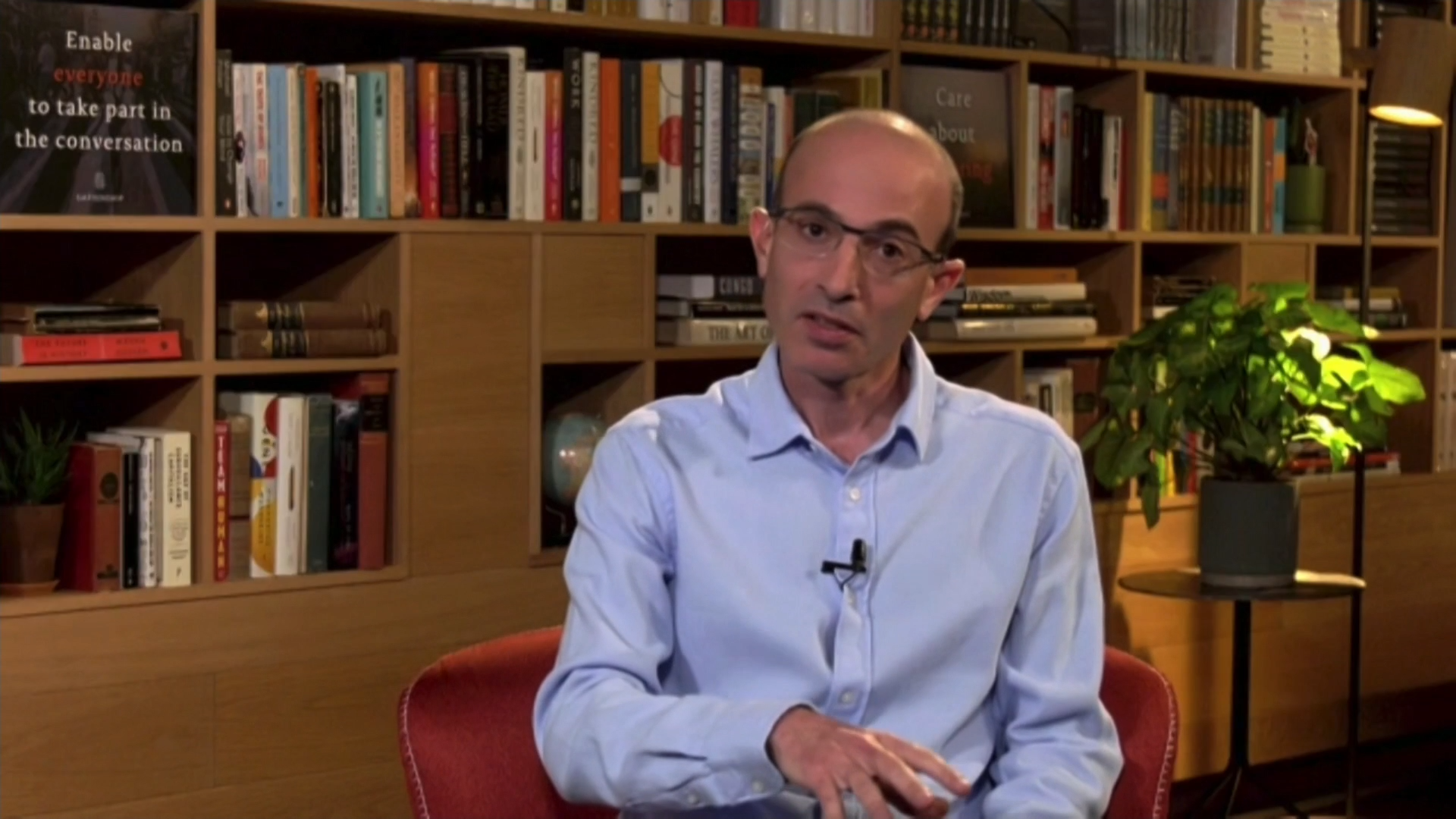 Kyiv ‘electrified the whole of Europe’ – Yuval Noah Harari on the ...