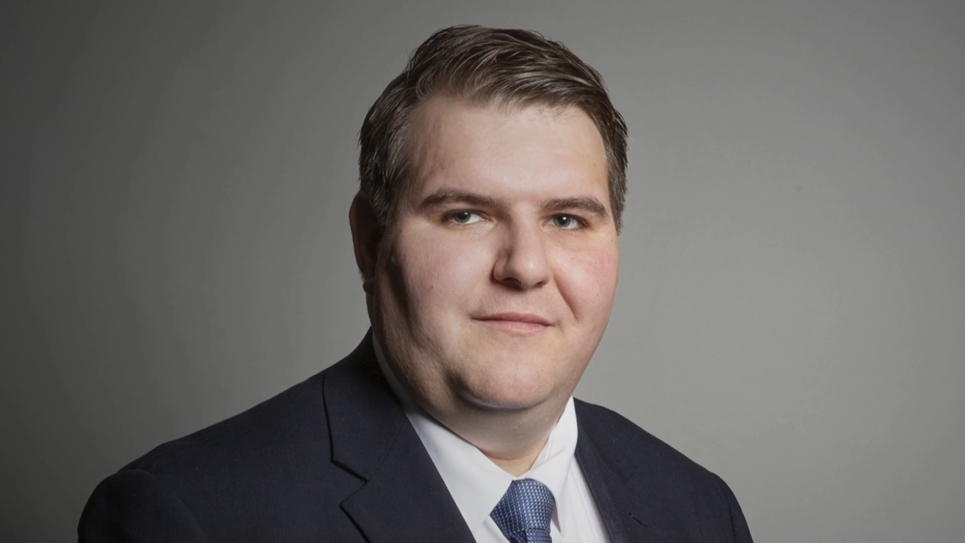 Jamie Wallis becomes first MP to announce he is transgender – Channel 4 ...