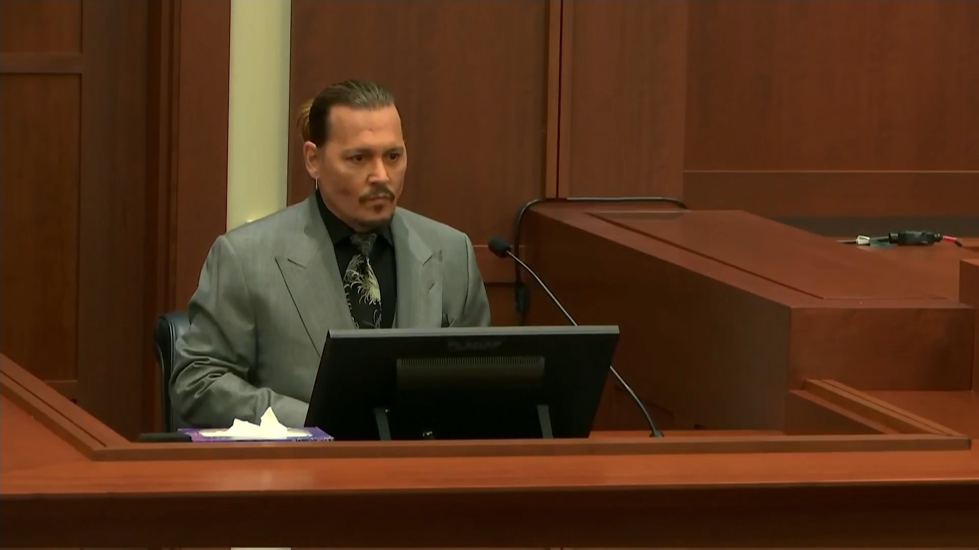 Johnny Depp v Amber Heard: Actor gives evidence in defamation trial ...