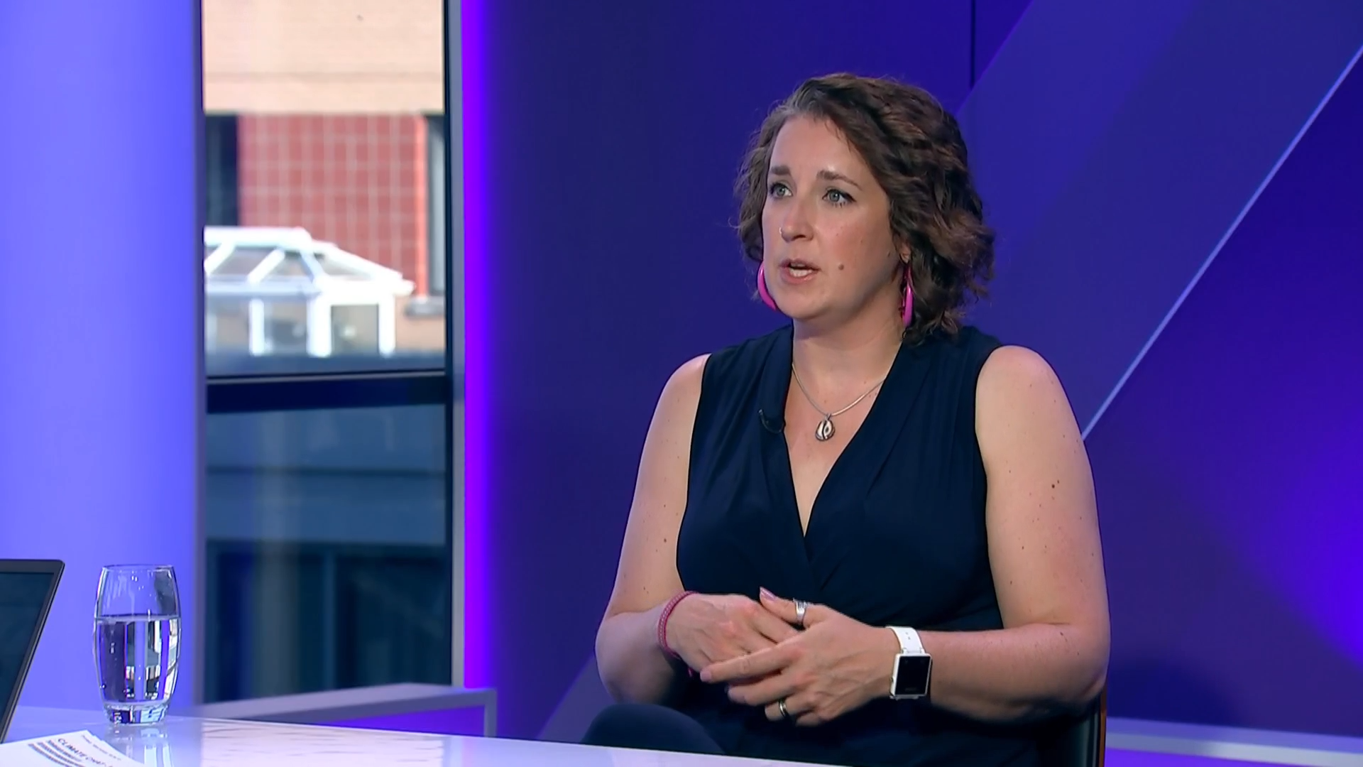 ‘We all have a role to play’ to tackle climate crisis, says Environment ...