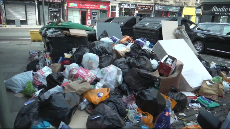 Widespread strikes as unions fight for pay increases – Channel 4 News