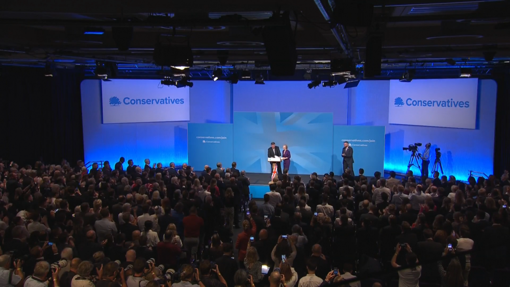 Liz Truss plans to axe green levy but keep Net Zero pledge – Channel 4 News