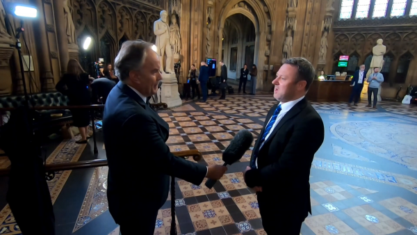 ‘Bring back Boris’: MP says Johnson should be PM again – Channel 4 News