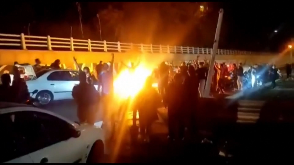 Iran: At least four dead in Evin prison fire – Channel 4 News