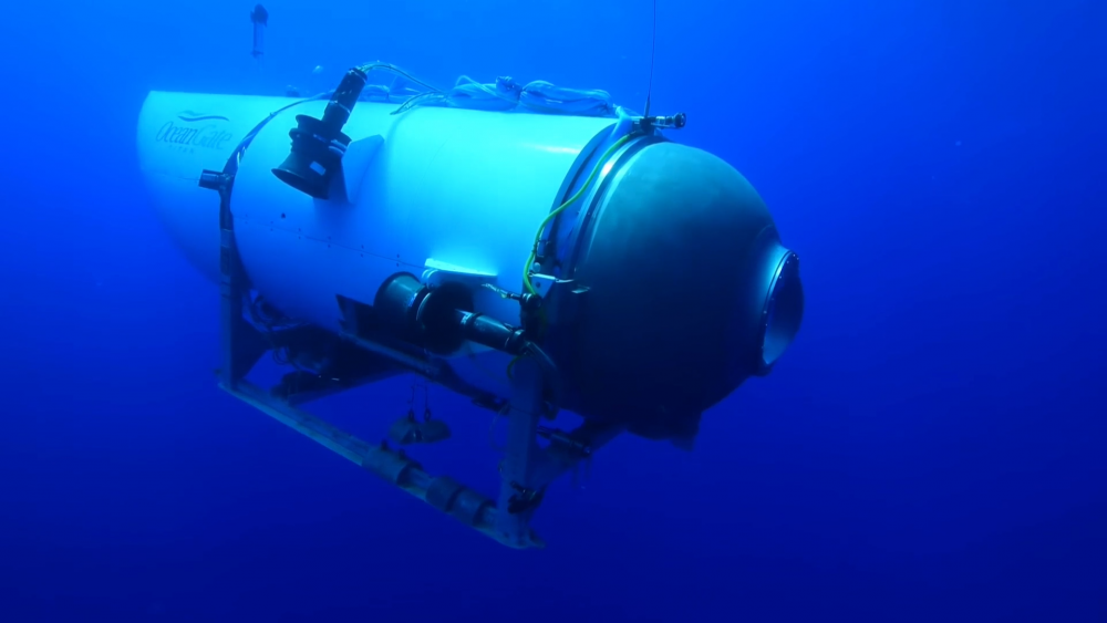 Titanic sub: ‘debris field’ found in search for missing vessel ...