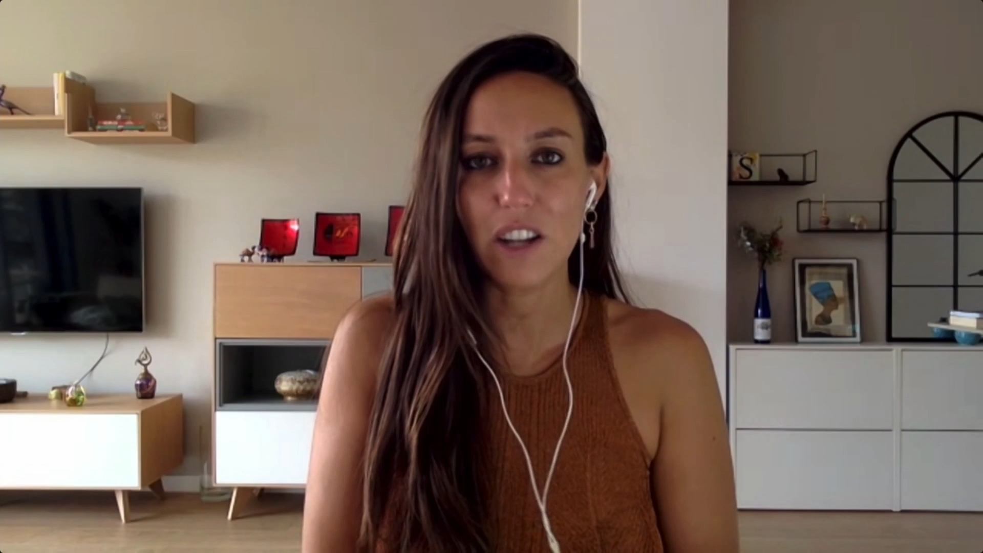 ‘It’s not just about the kiss itself, it’s about something bigger’ says ...