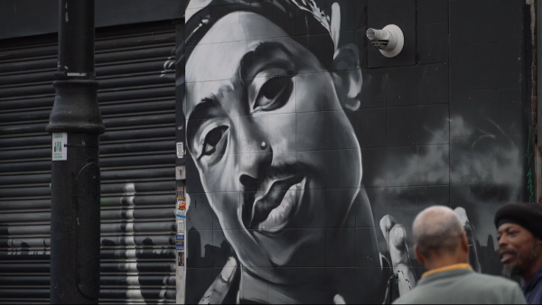 Former gang leader charged with Tupac Shakur murder – Channel 4 News