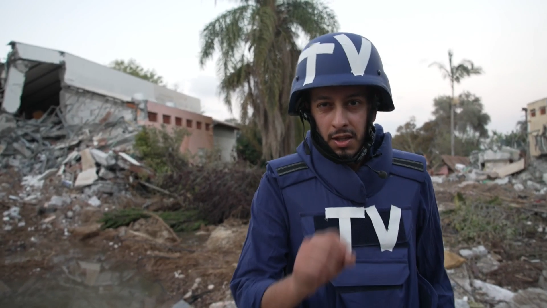 Israel forms emergency government ahead of expected land incursion ...