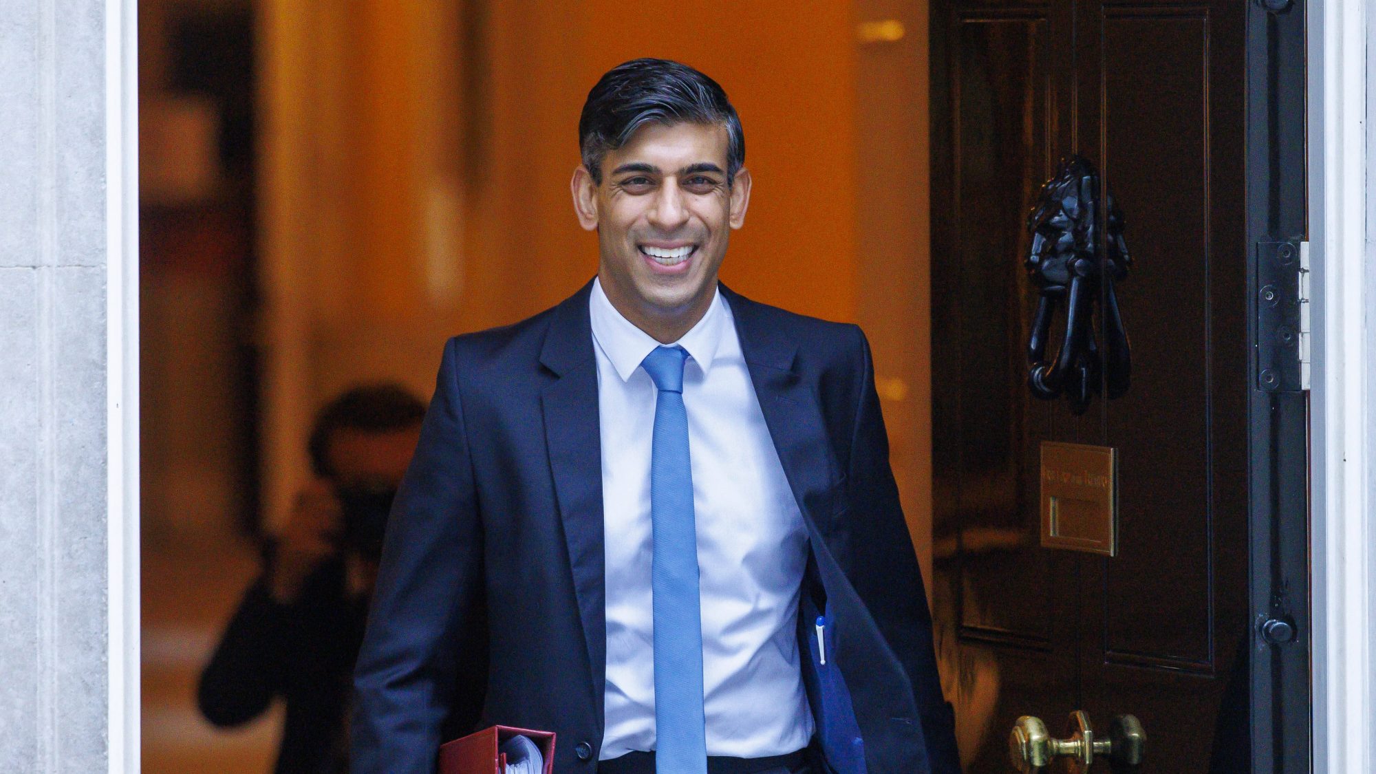 FactCheck: Sunak asylum backlog claim needs context – Channel 4 News