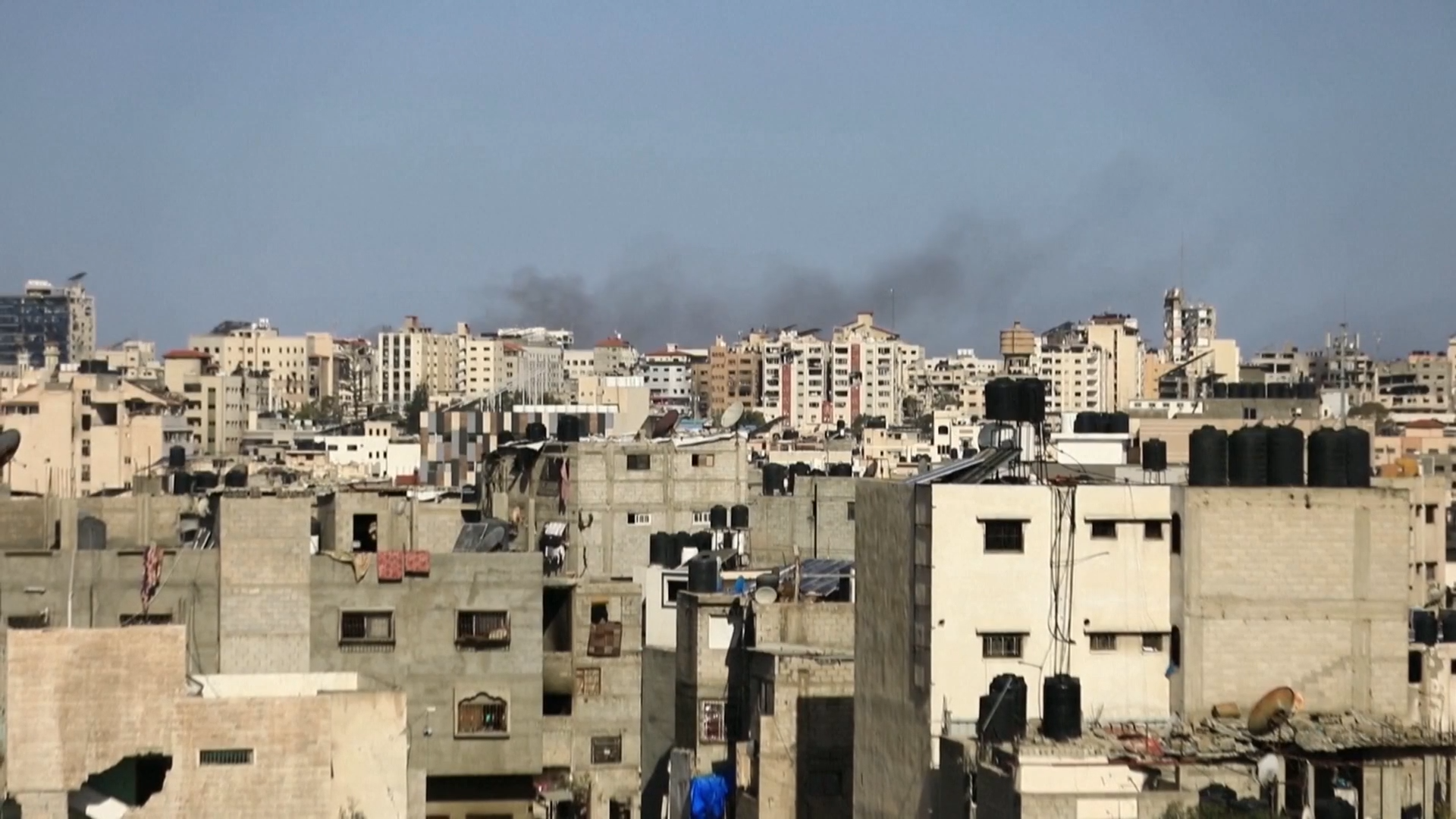 Civilians flee as Israeli raid on Al Shifa hospital enters fourth day ...