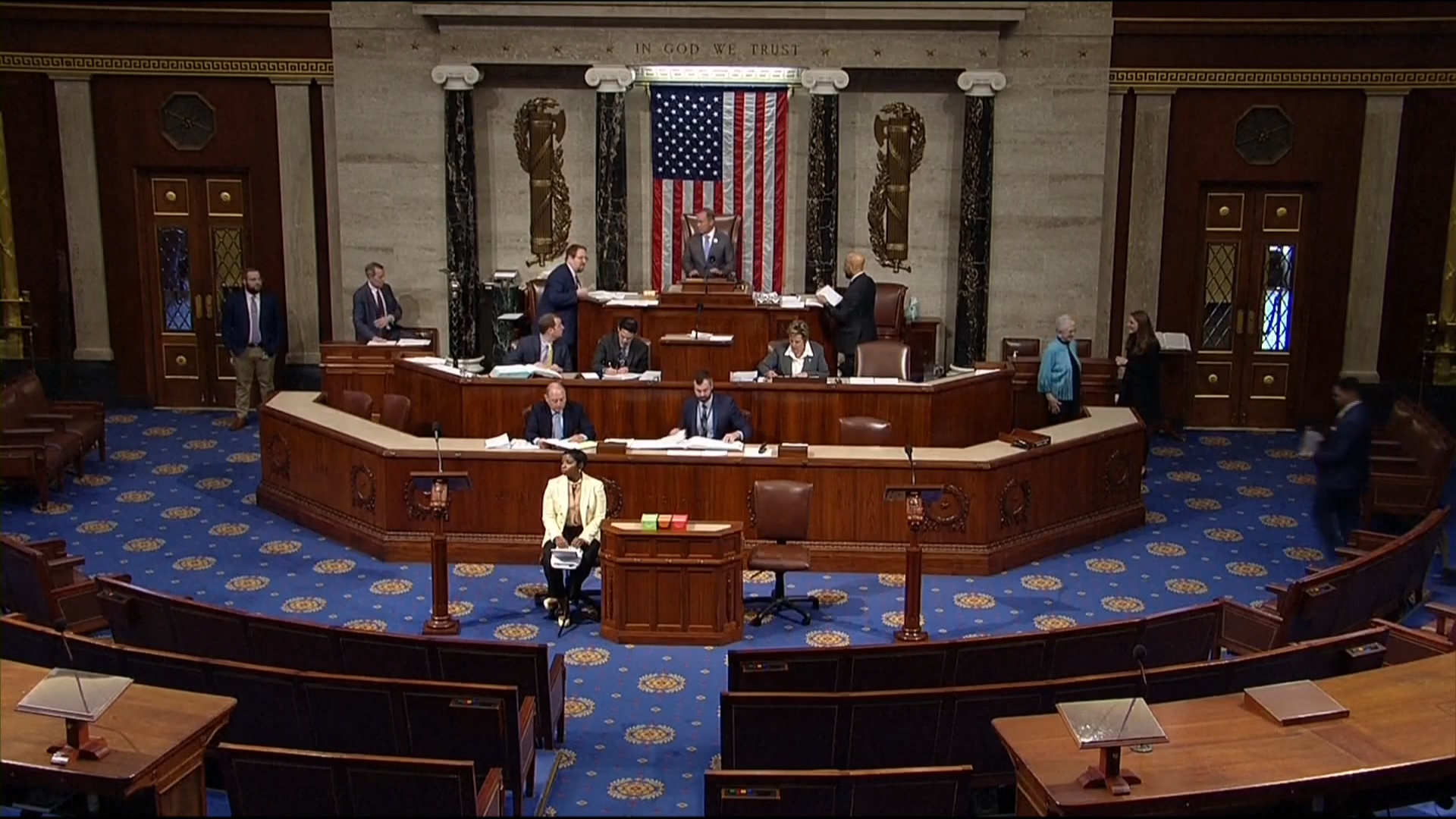 US Congress vote on $60bn Ukraine aid package explained – Channel 4 News