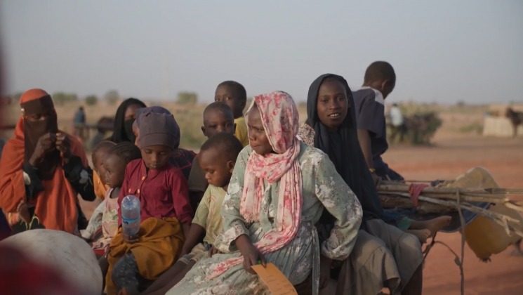 Sudan: rare glimpse inside war-ravaged El Geneina [Dubbed] – Channel 4 News