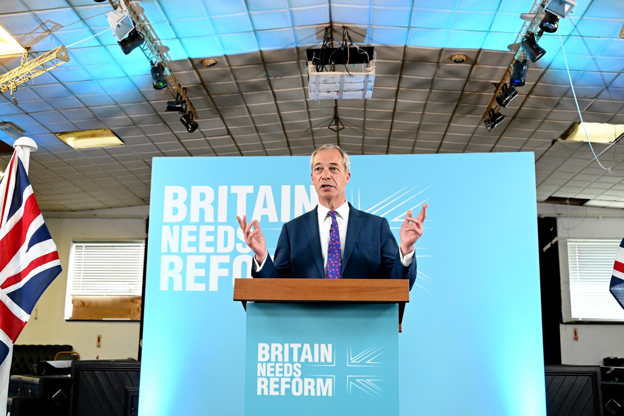 FactCheck: Reform UK’s employer immigration tax explained – Channel 4 News