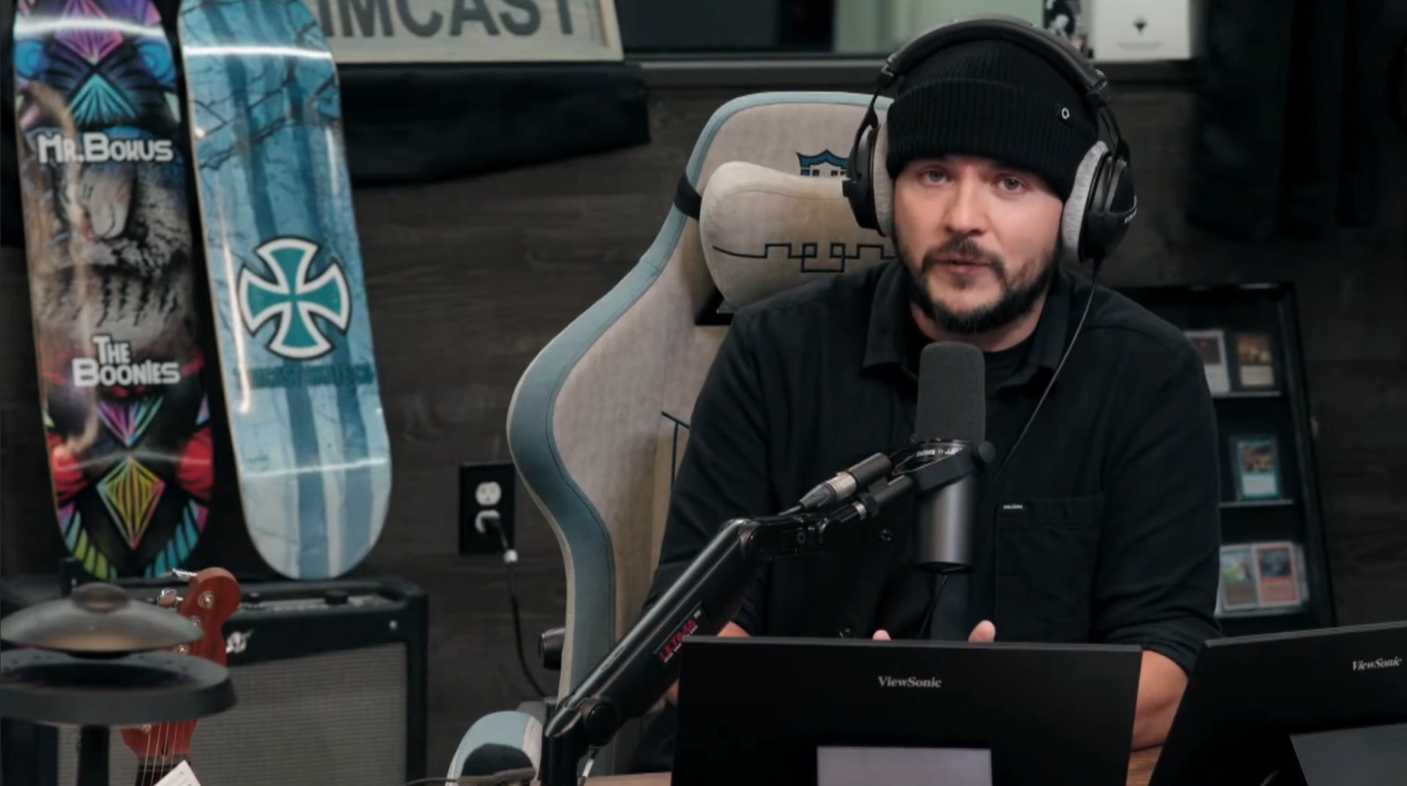 Right-wing influencers in US paid by Russia says Justice Department ...