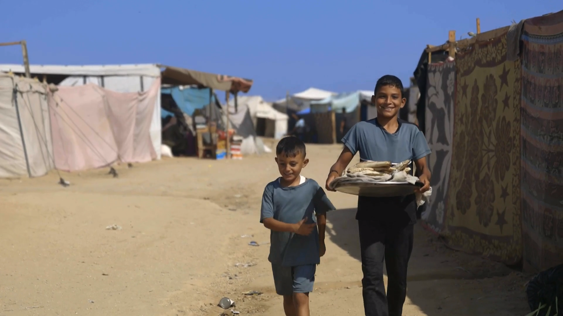 Surviving war: A day in the life of one of Gaza’s 20,000 new orphans ...