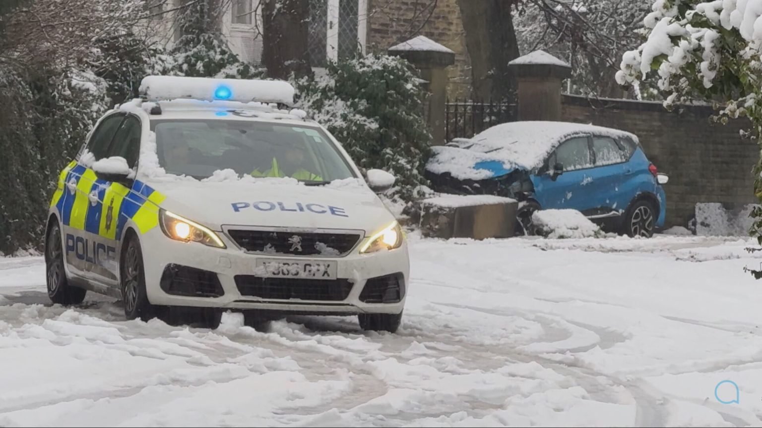 Storm Bert: Two dead and thousands without power in UK – Channel 4 News