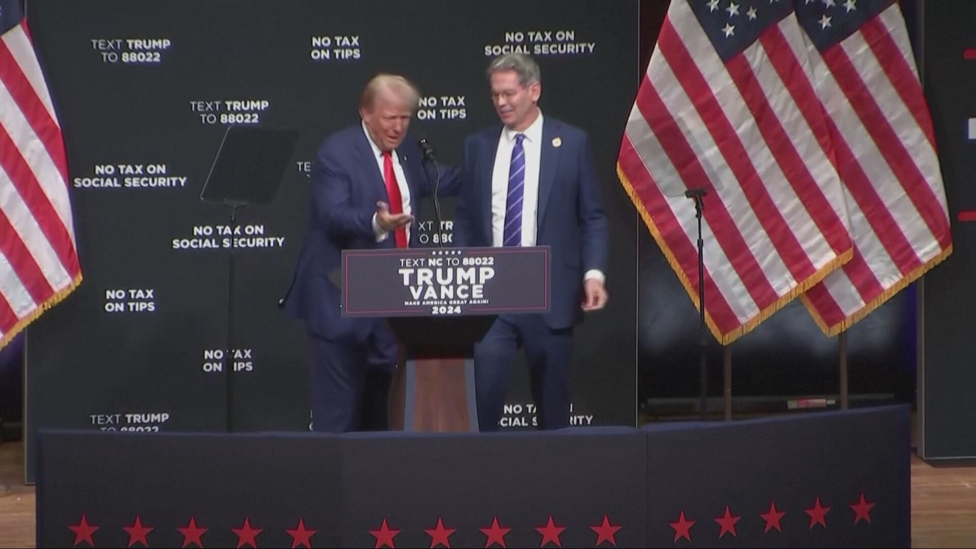 Trump draws-up conservative blueprint for presidency – Channel 4 News