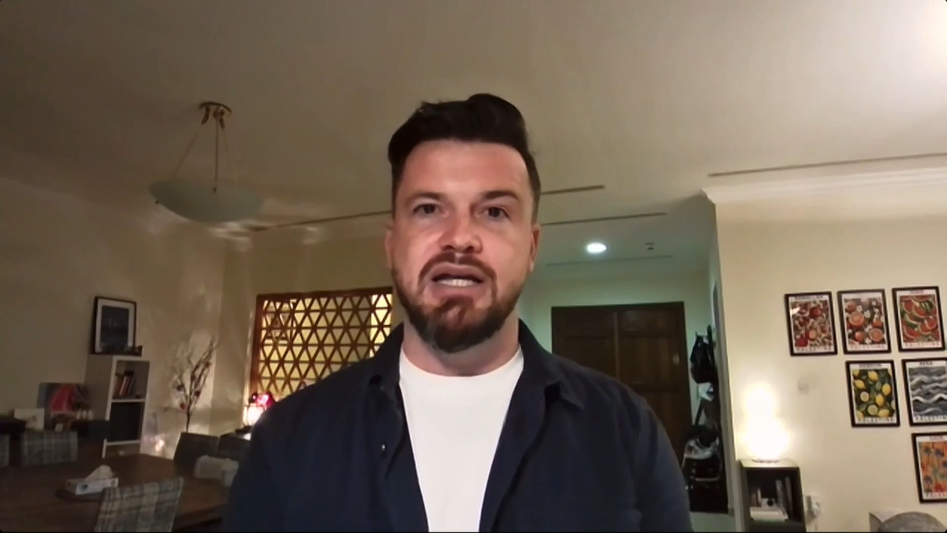 Musk ‘upset’ Farage didn’t endorse his support for Tommy Robinson ...