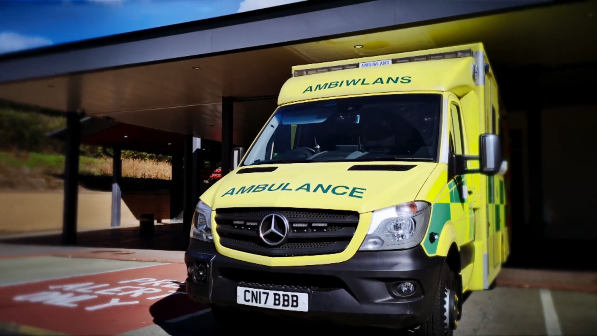 Welsh government announce major change to 999 call handling – Channel 4 ...