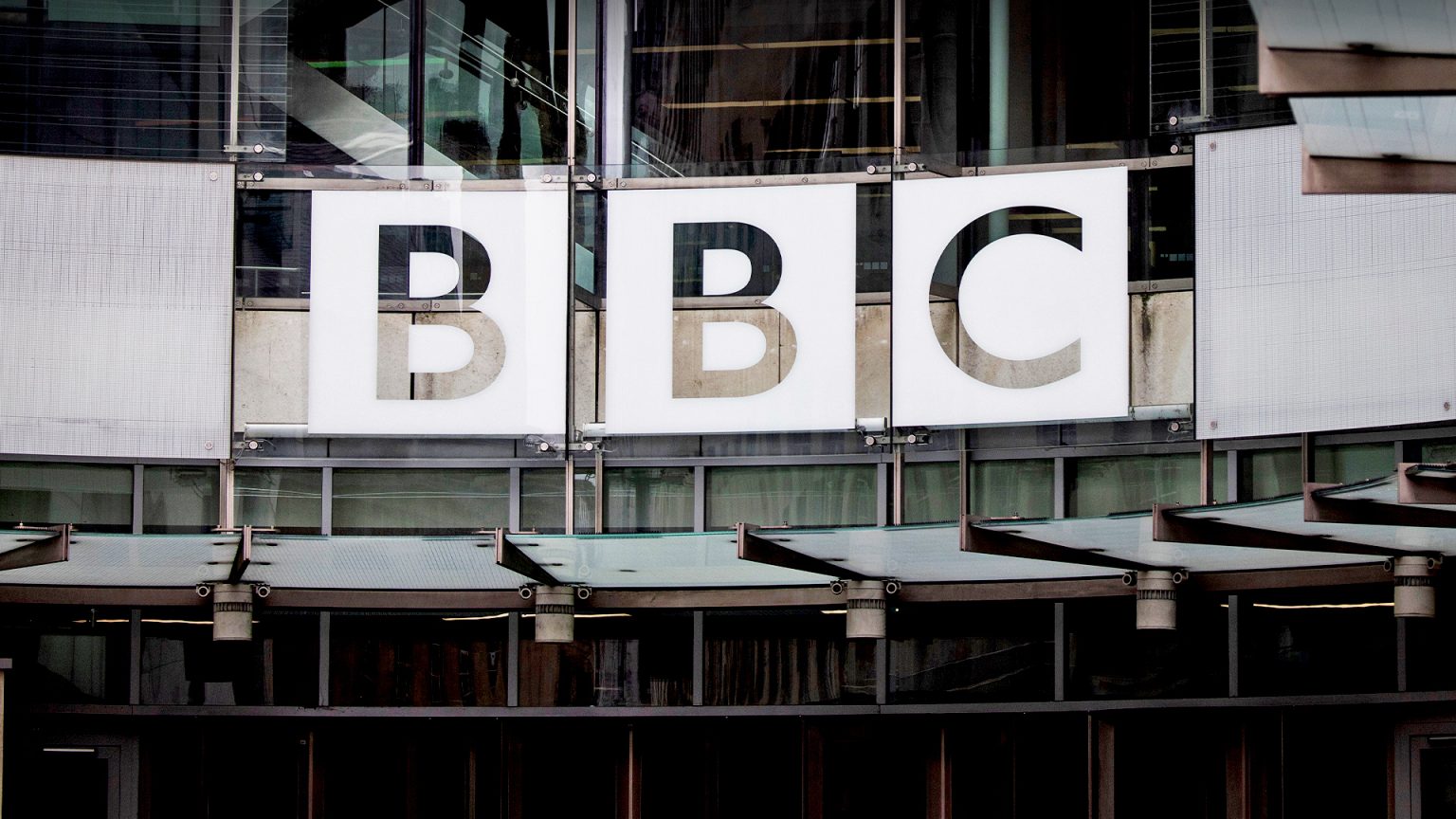 Ai porn livvy dunne sporting her bad girl tattoos but her