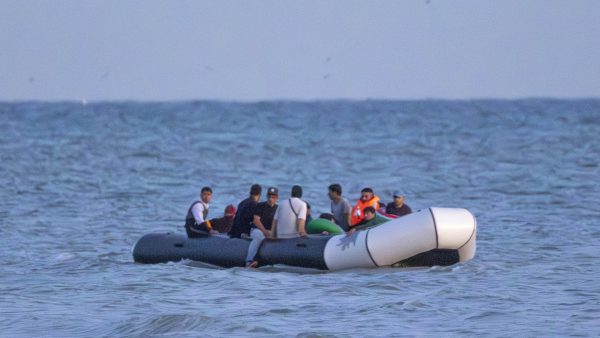 FactCheck: the UK-France small boats deal explained – Channel 4 News