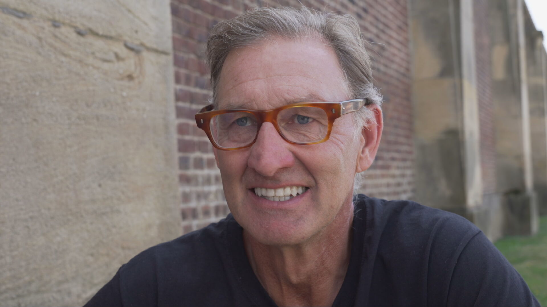 The Arsenal legend highlighting addiction recovery in prisons – Channel ...